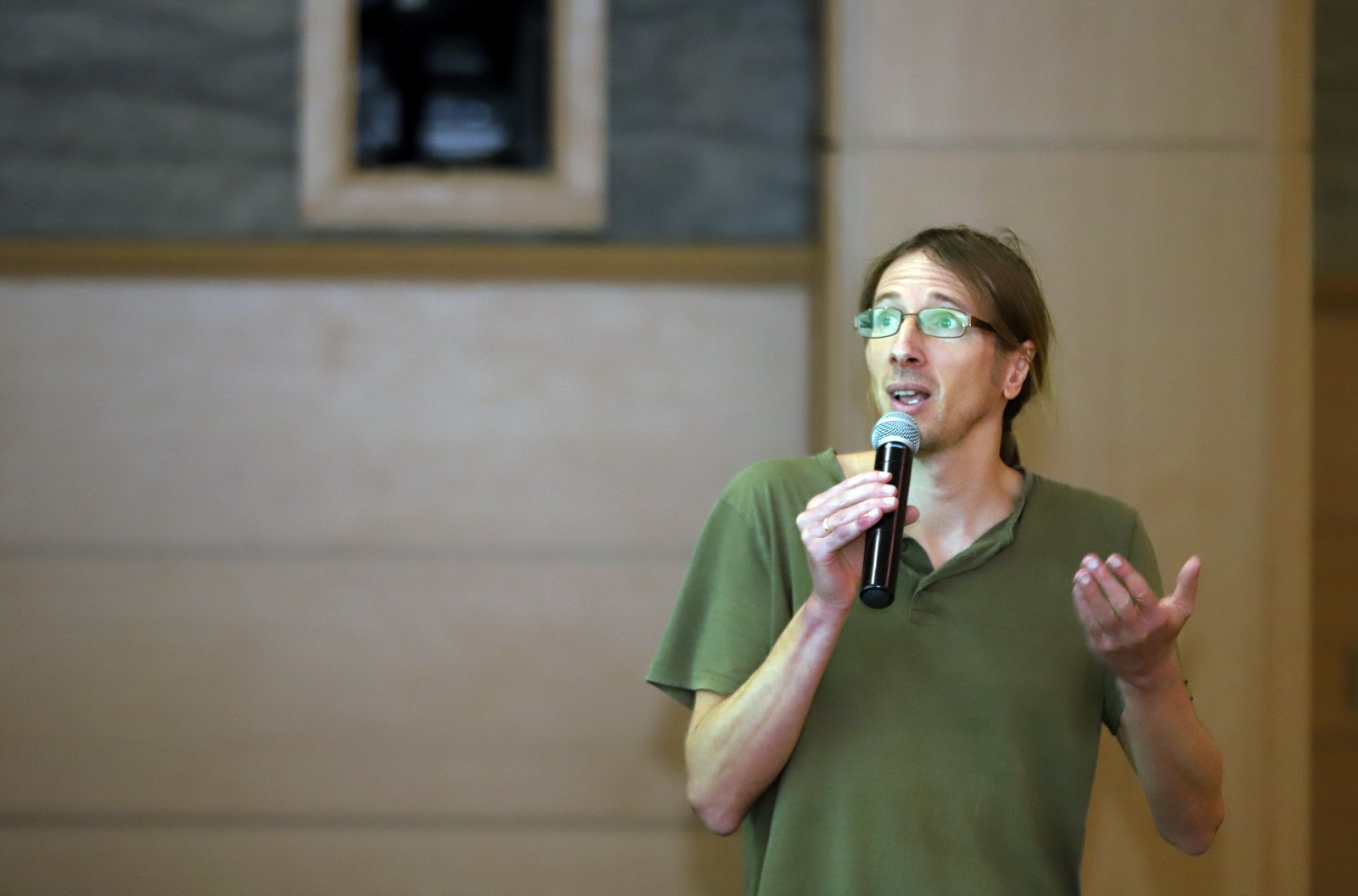 Előadás | Sik Domonkos: Üres szenvedés – a depresszió, szorongás és ...