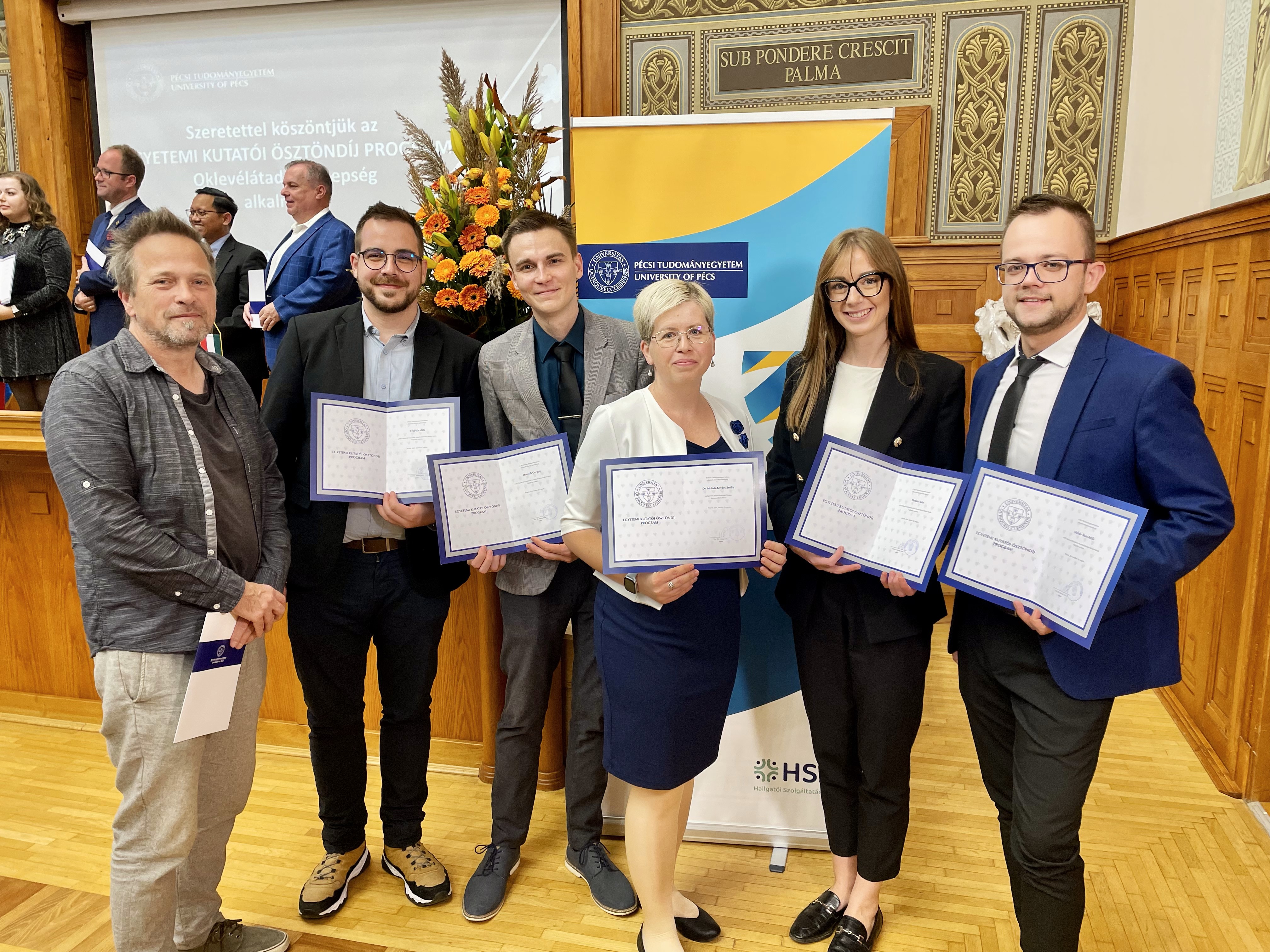 Oklevélátadó Ünnepség - Egyetemi Kutatói Ösztöndíj Program 2024